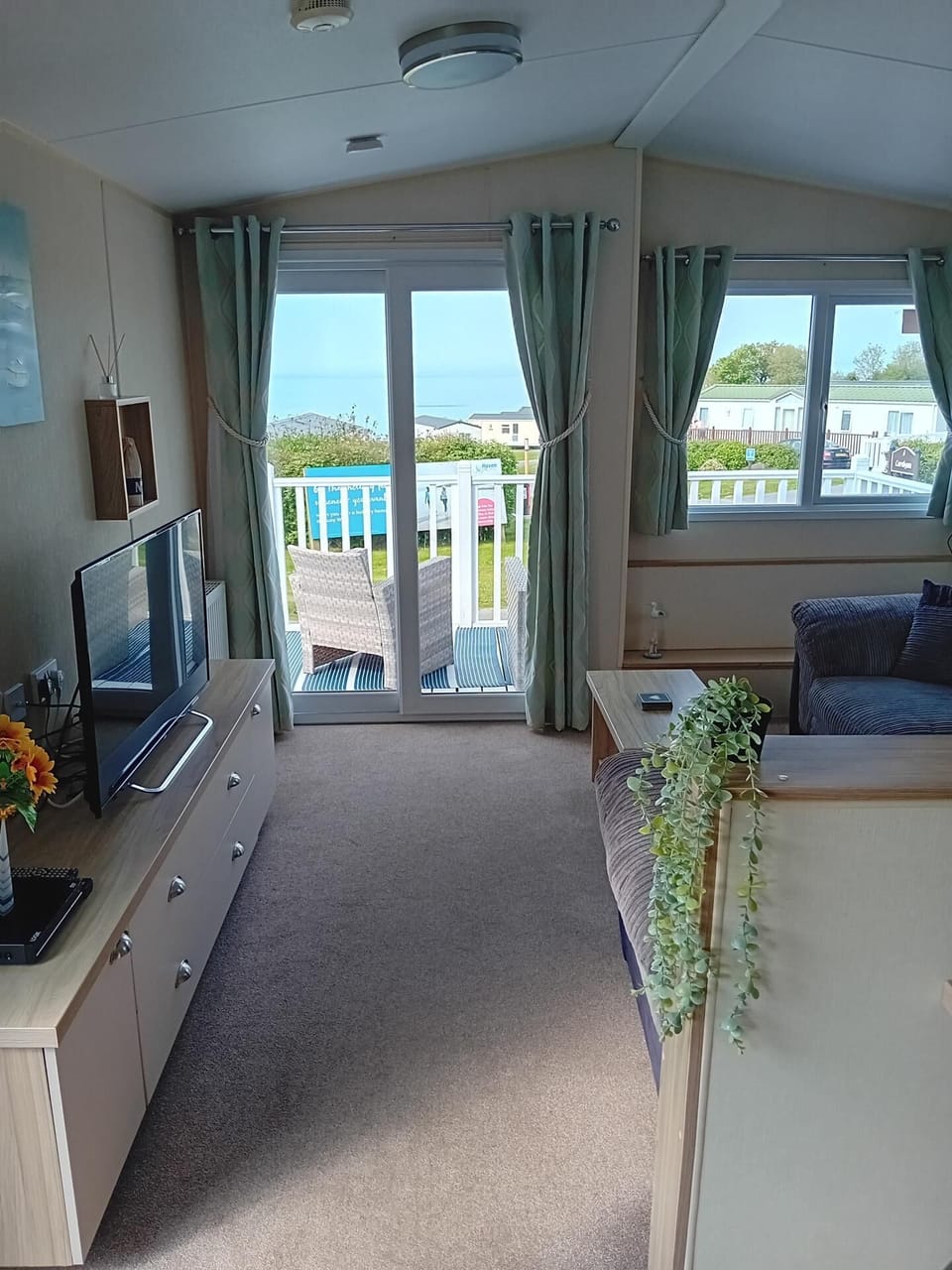 Cozy Chalet Sleeps 4 With Garden | New Quay | VacationRenter