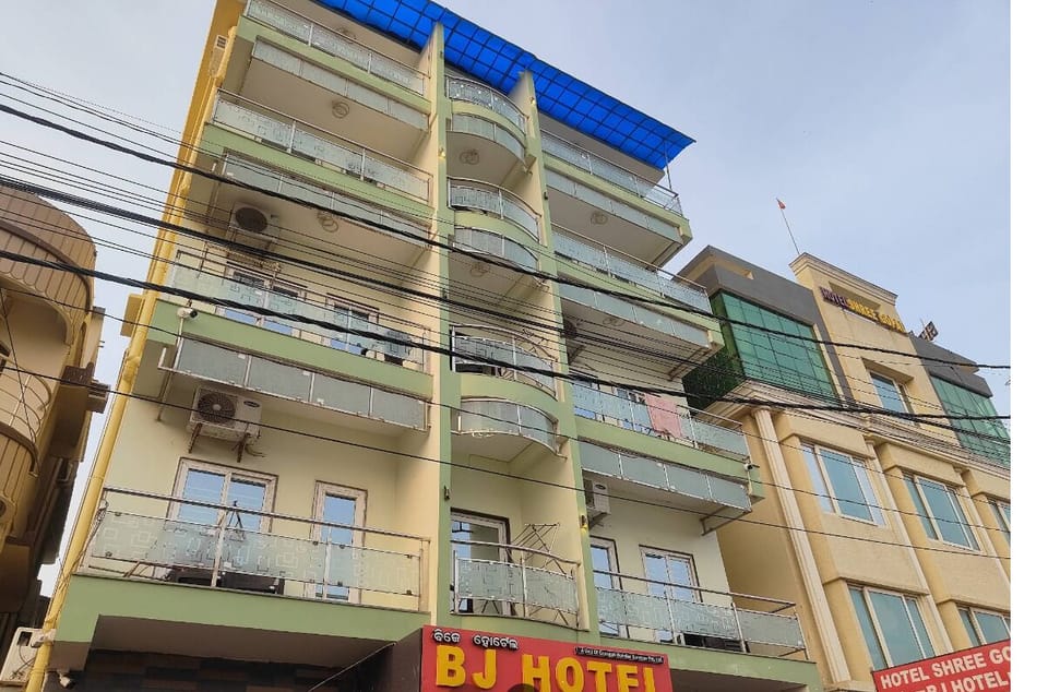 BJ Hotel Puri | Puri | VacationRenter