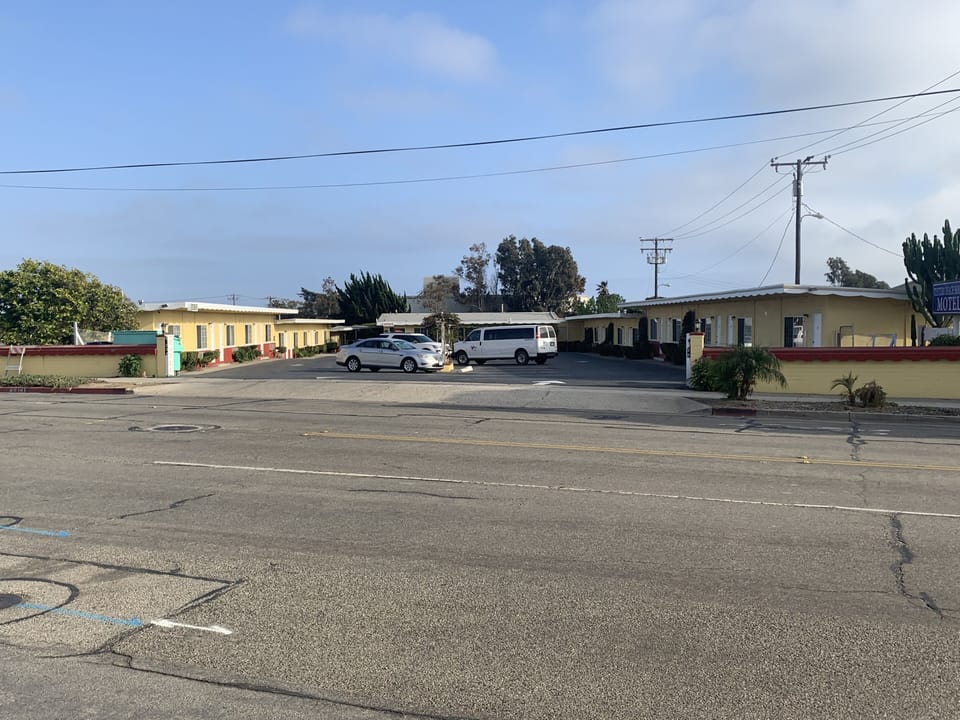 Ventura Beach House Motel | Ventura, CA | VacationRenter