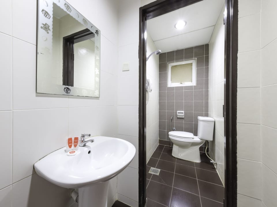 Capital O 812 Hotel SMC Seksyen 13 | Selangor, Malaysia | VacationRenter