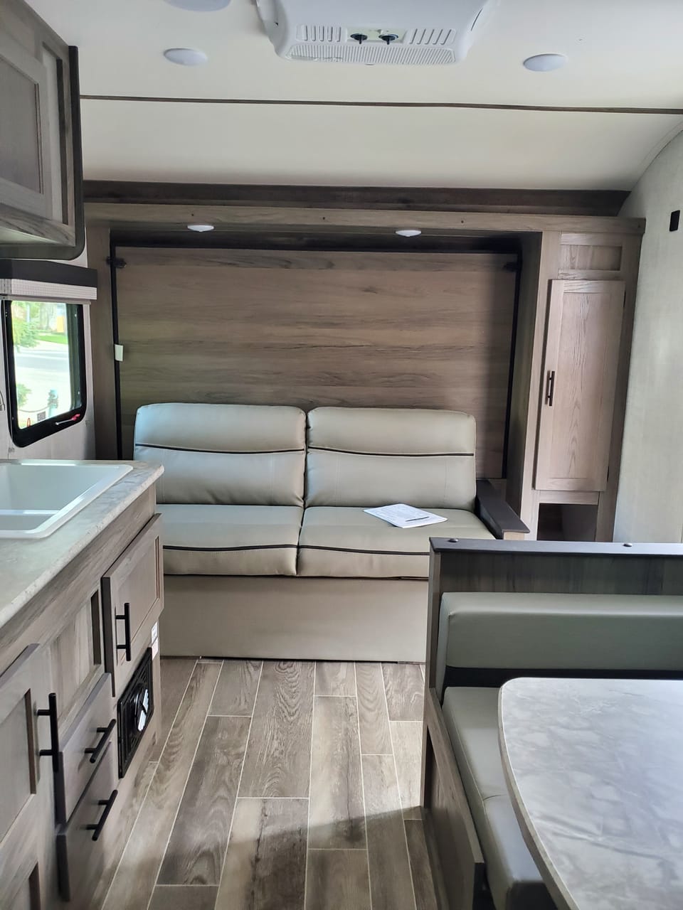 2021 Gulf Stream Amerilite | Calgary | VacationRenter