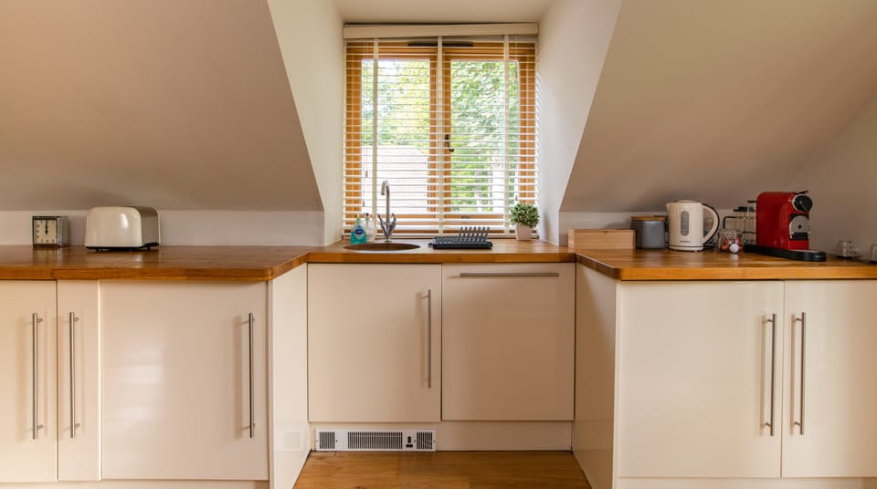 Halcyon Hideaway | Hertford | VacationRenter