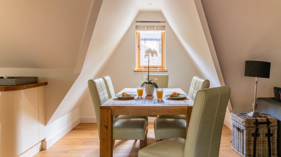 Halcyon Hideaway | Hertford | VacationRenter