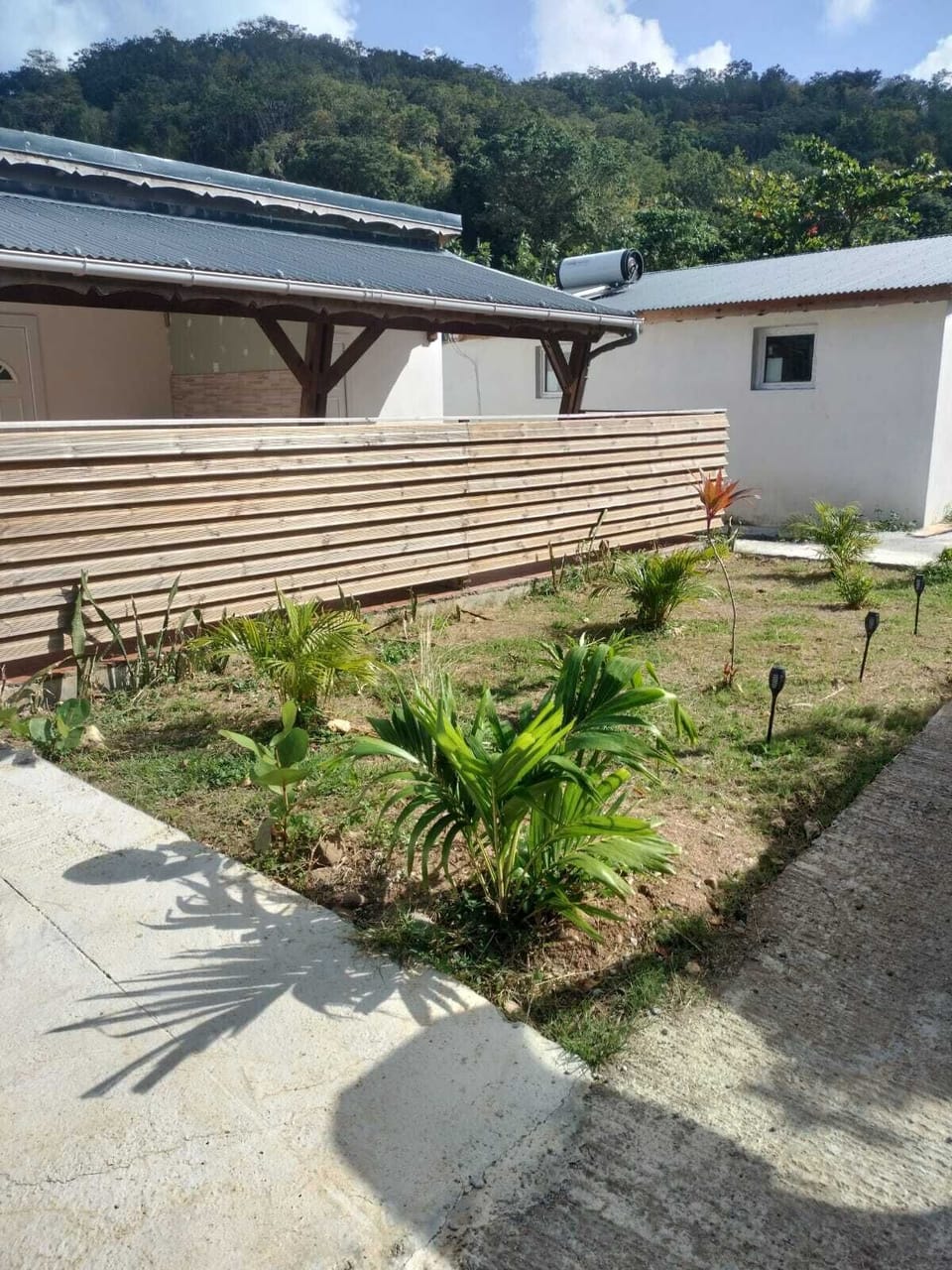 Bungalow à Deshaies à 5 min de la Plage | Deshaies | VacationRenter