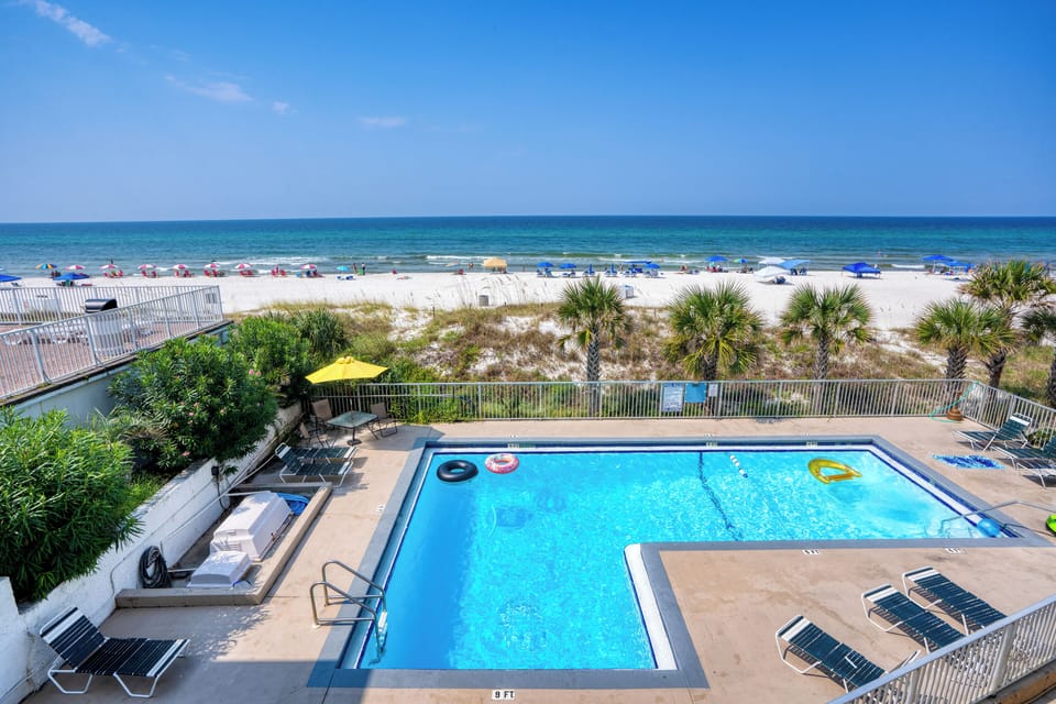 Sun-kissed by AvantStay | Beachfront Access | Panama City Beach, FL ...