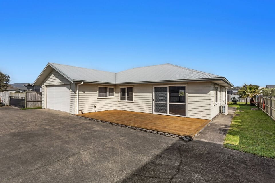 Family Tides Getaway | New Zealand | VacationRenter