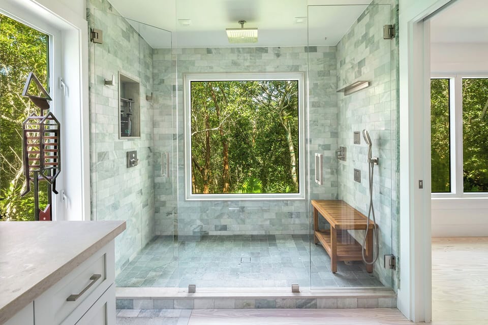 The Tree-House: Tropical getaway in a lush private jungle property ...