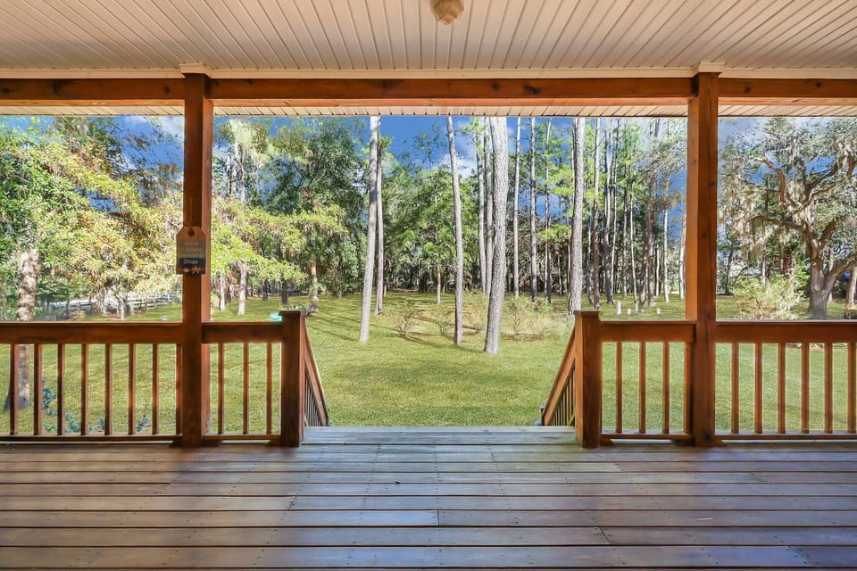 Charming Tabby House 3-bedroom house with AC and WiFi in Townsend ...