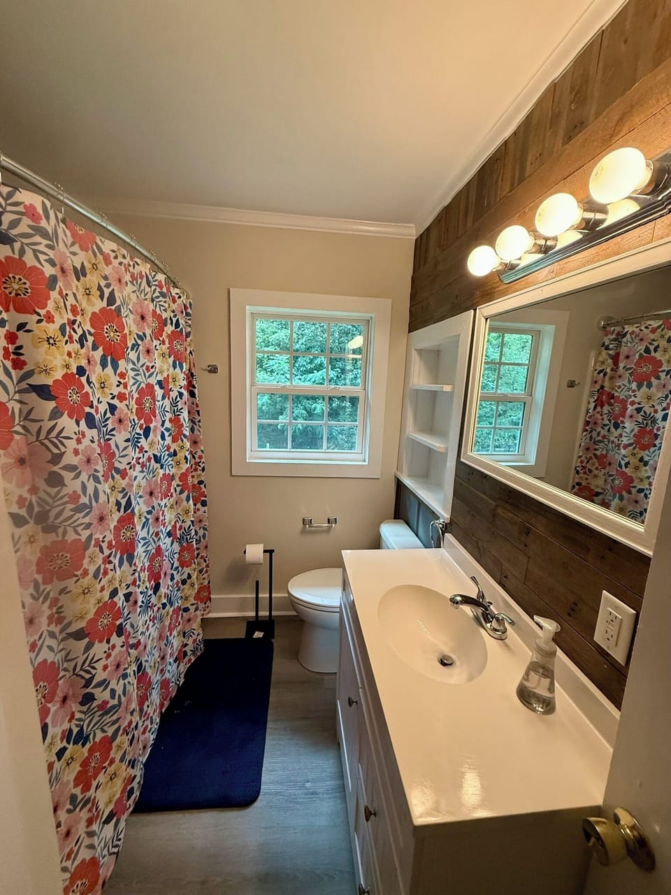 Charming 2-bedroom bungalow in delightful Carrboro. | Carrboro, NC ...