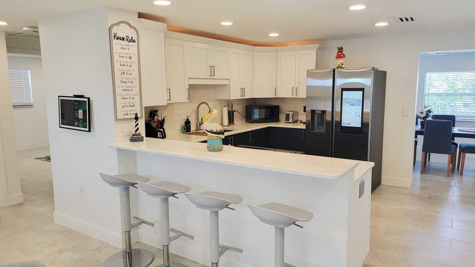 Coastal canal front oasis | Hudson, FL | VacationRenter