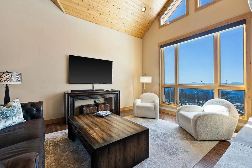 Sky House Whitefish • Ski-In/Out + Hot Tub + Views | Whitefish, MT ...