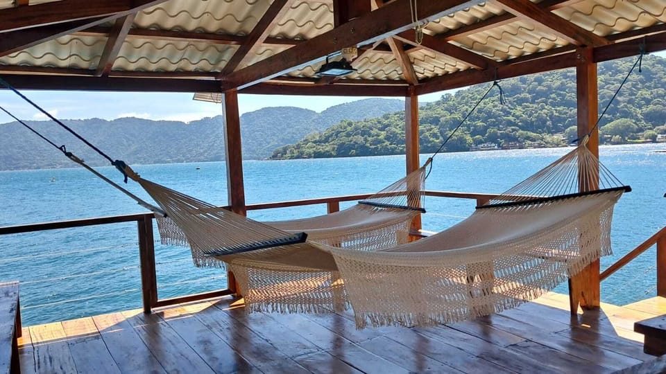 Spacious 4-bedroom house in marvelous Lake Coatepeque, Santa Ana with ...