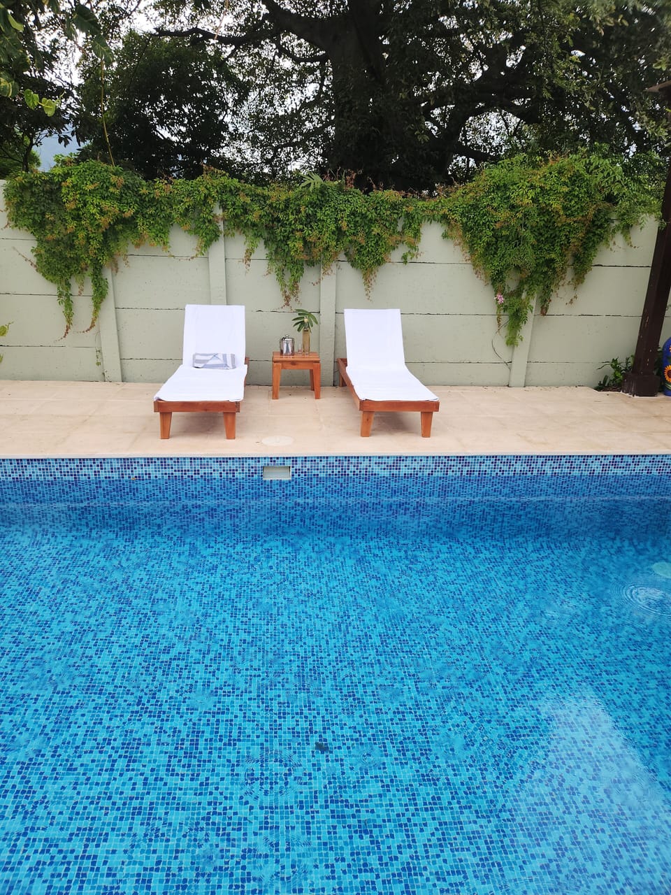 Spacious 4-bedroom house in marvelous Lake Coatepeque, Santa Ana with ...