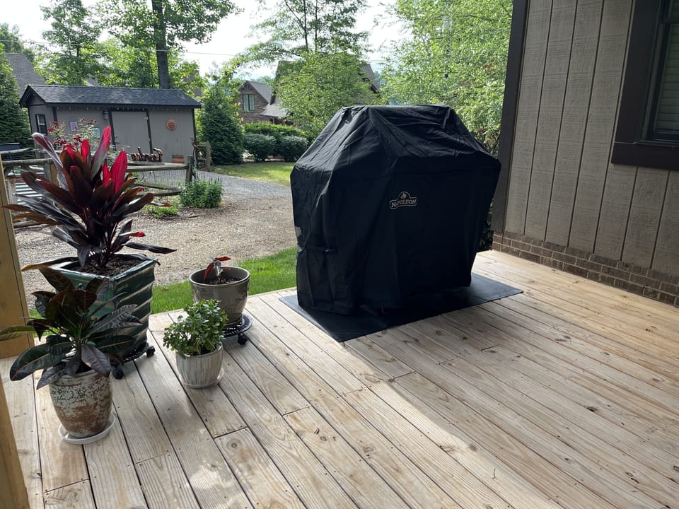 5 star LKN single story guest house with dock/slip access | Lake Norman ...